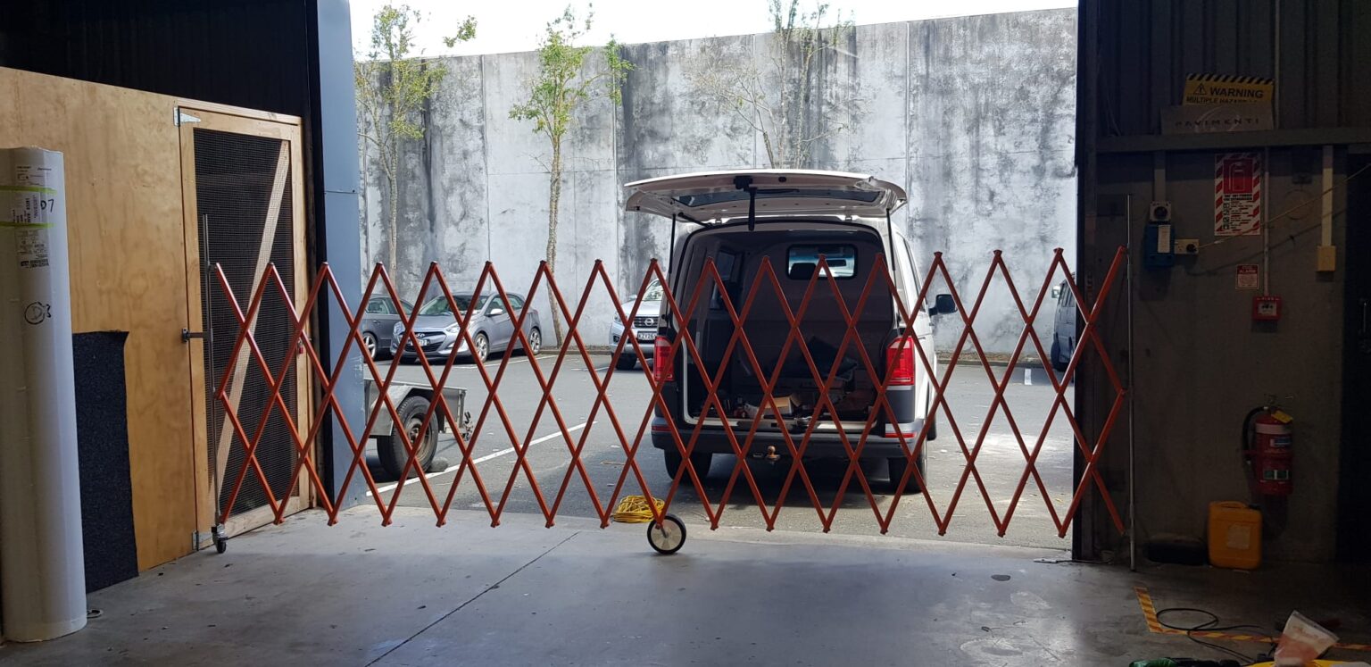 Reliable Fixed Safety Barriers in NZ from 130 NZD - Xpando